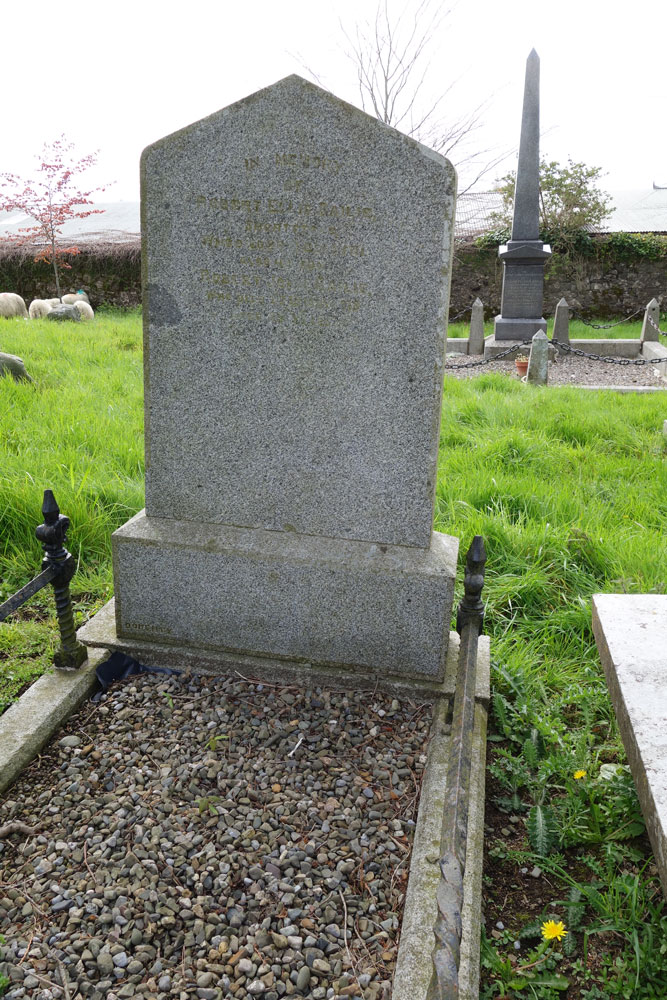 The Silver Bowl: Kane Graveyard